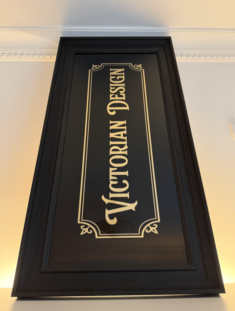 Measured Wooden Frame Signs: Durable & Custom-Made